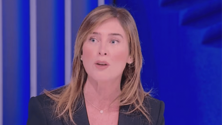 Maria Elena Boschi volta pagina: “Sta con lui”. Spunta il nome del ...